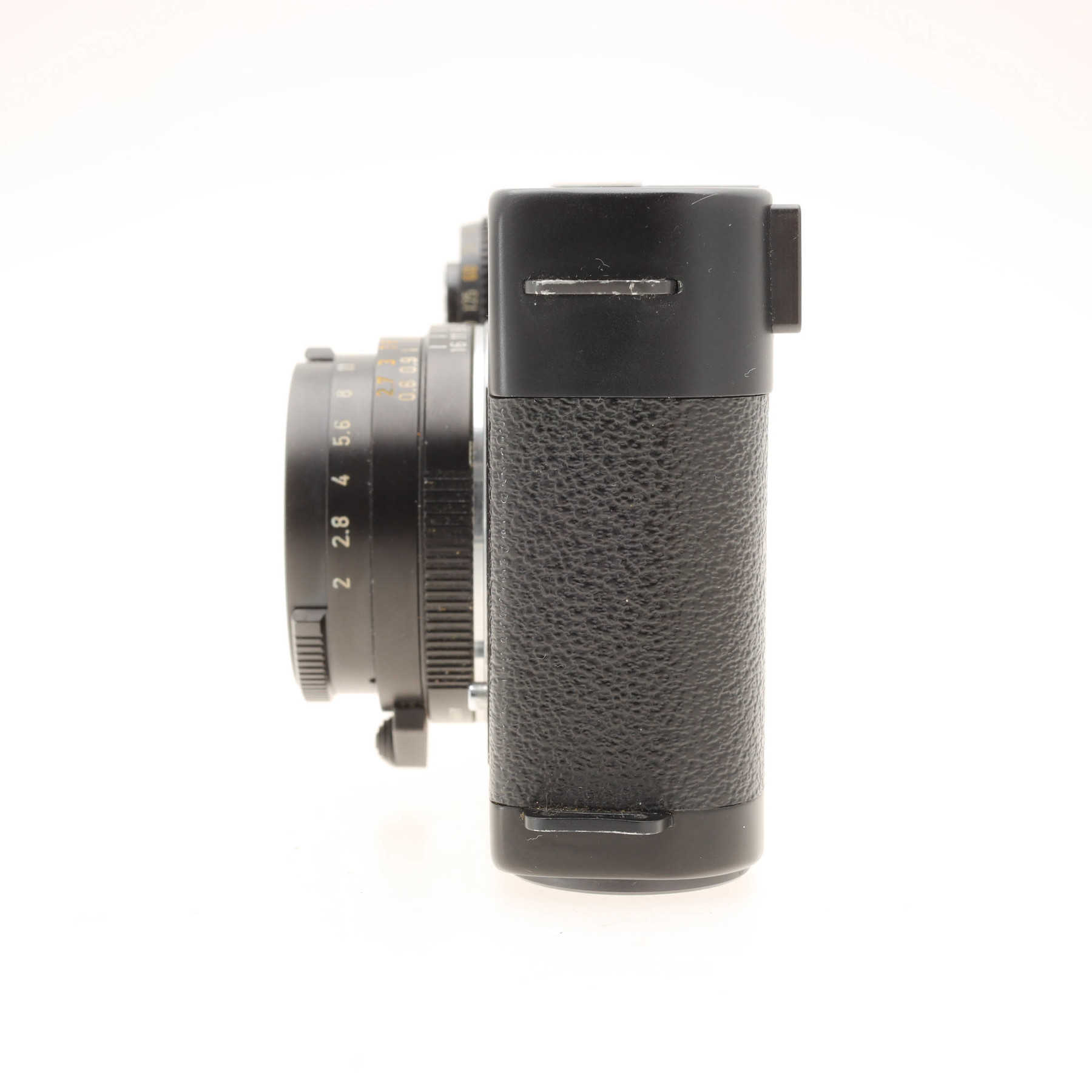 Leica CL с объективом 40mm f/2 Summicron-C | Kutuzov Photo
