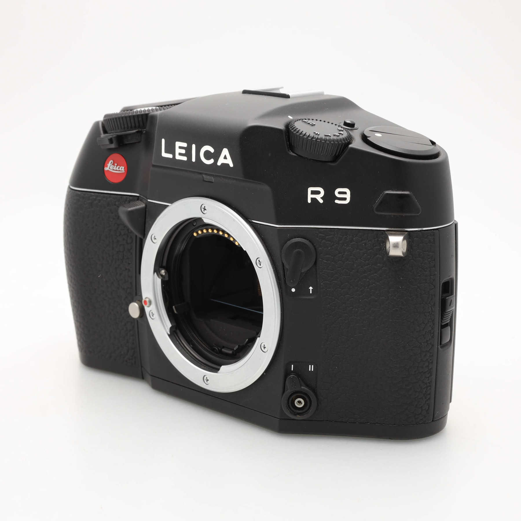Leica R9 Black с объективом 28-70/3.5-4.5 Vario-Elmar-R | Kutuzov Photo