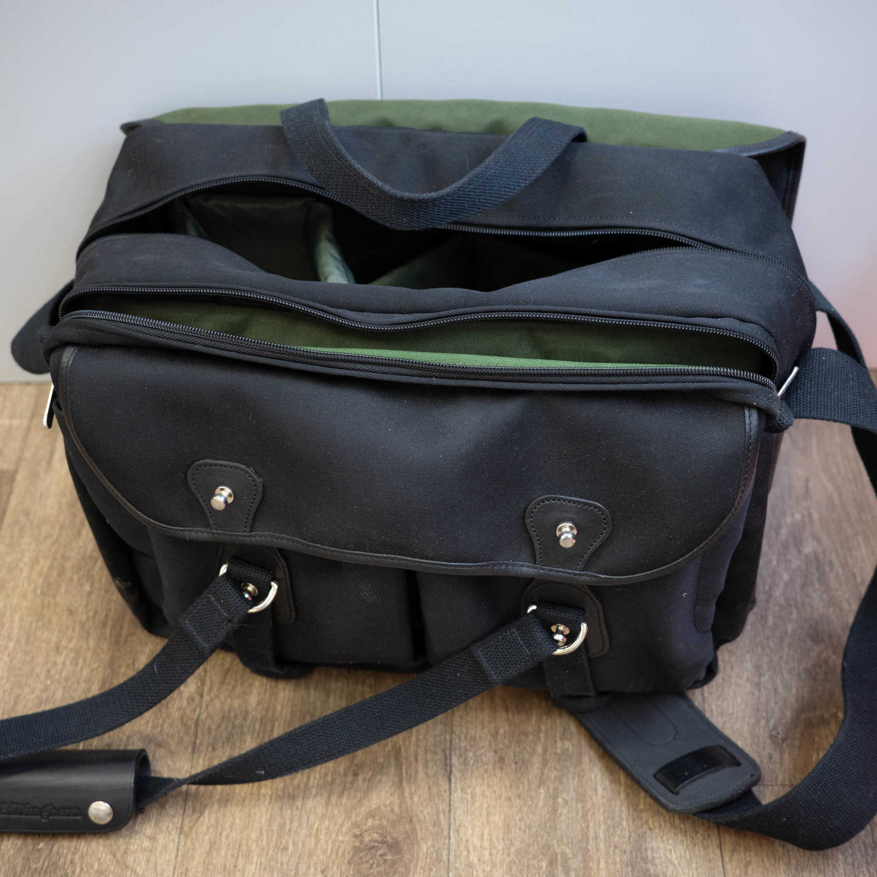 Billingham 445 сумка черная | Kutuzov Photo