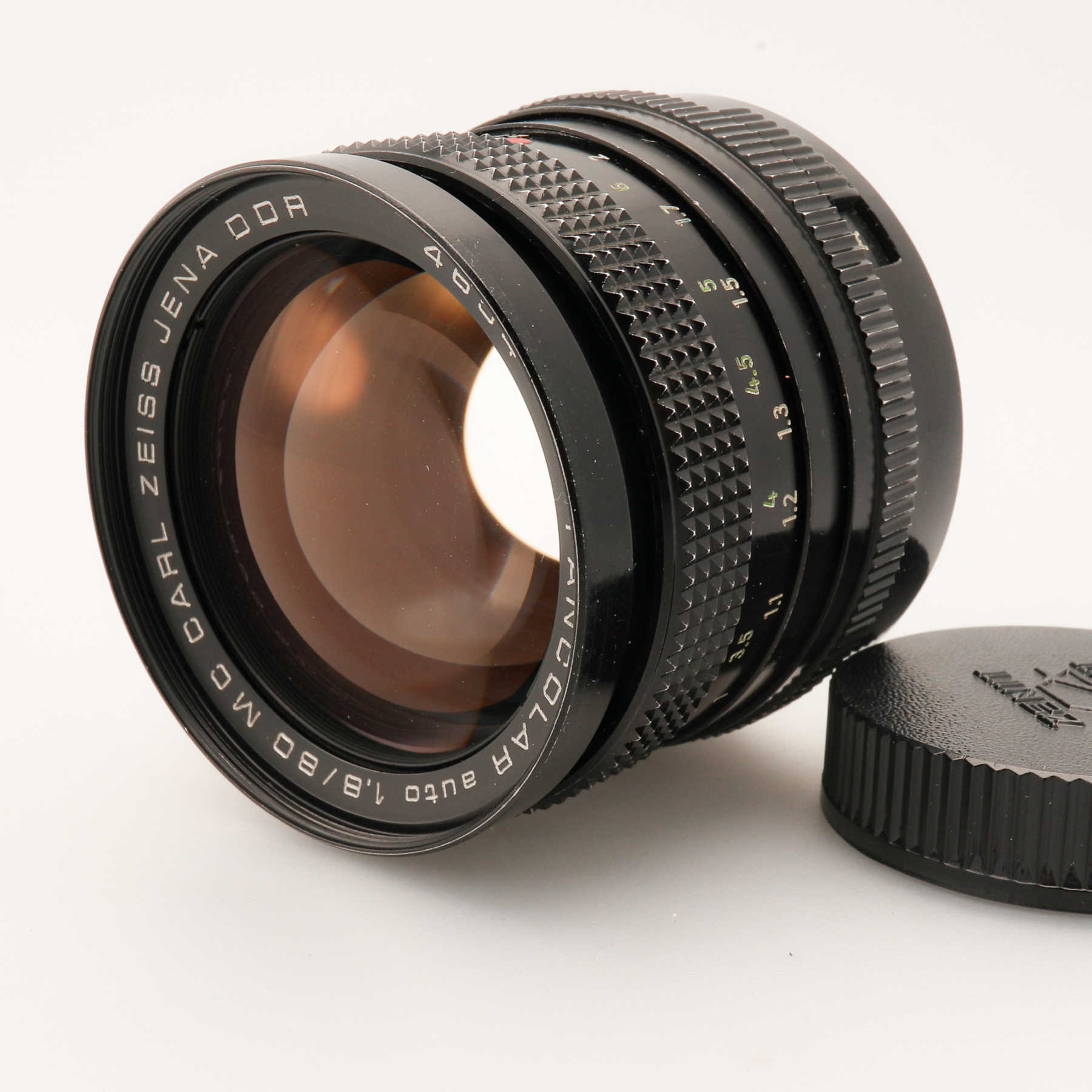 Carl Zeiss Jena Pancolar 80mm f/1.8 | Kutuzov Photo