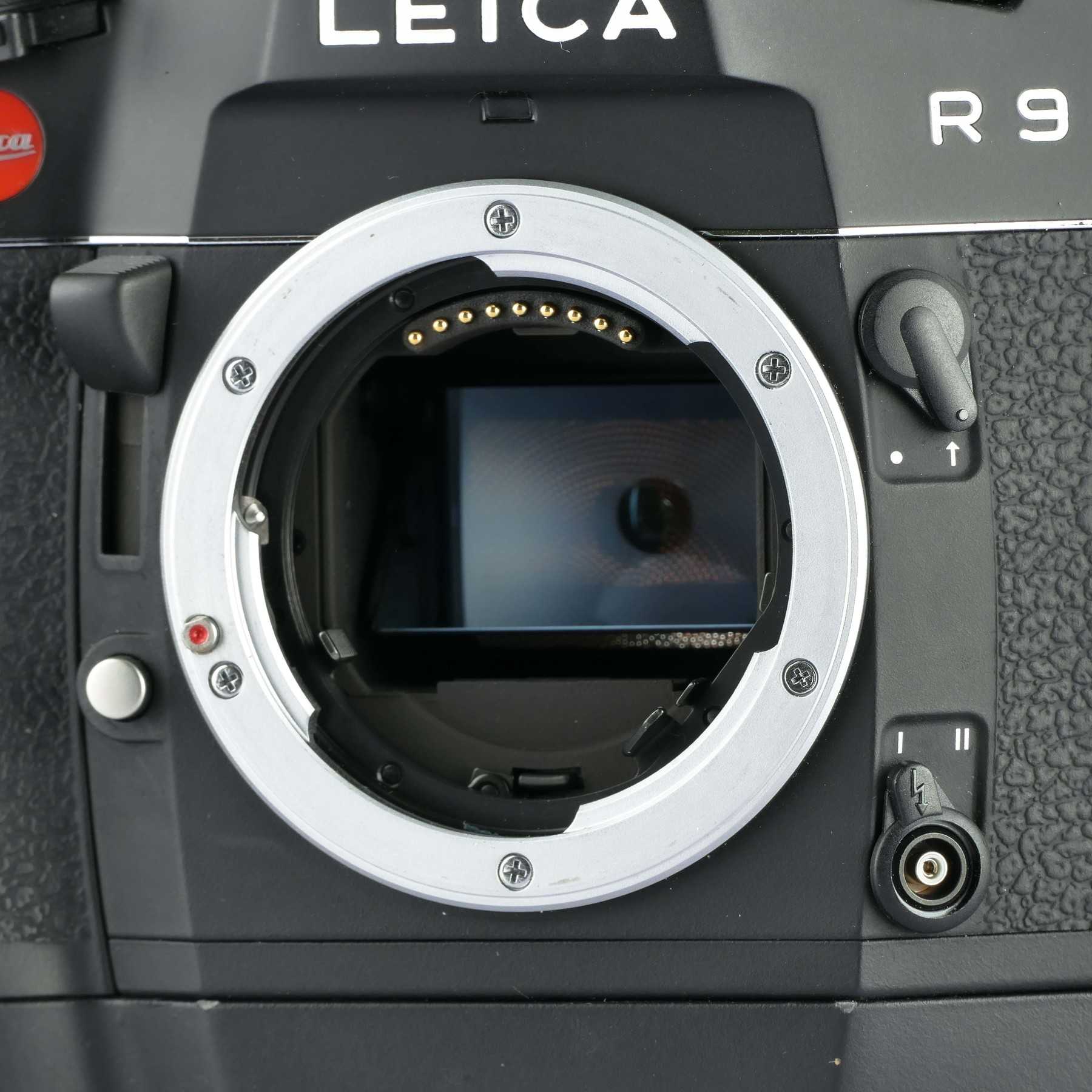 Leica R9 Black | Kutuzov Photo