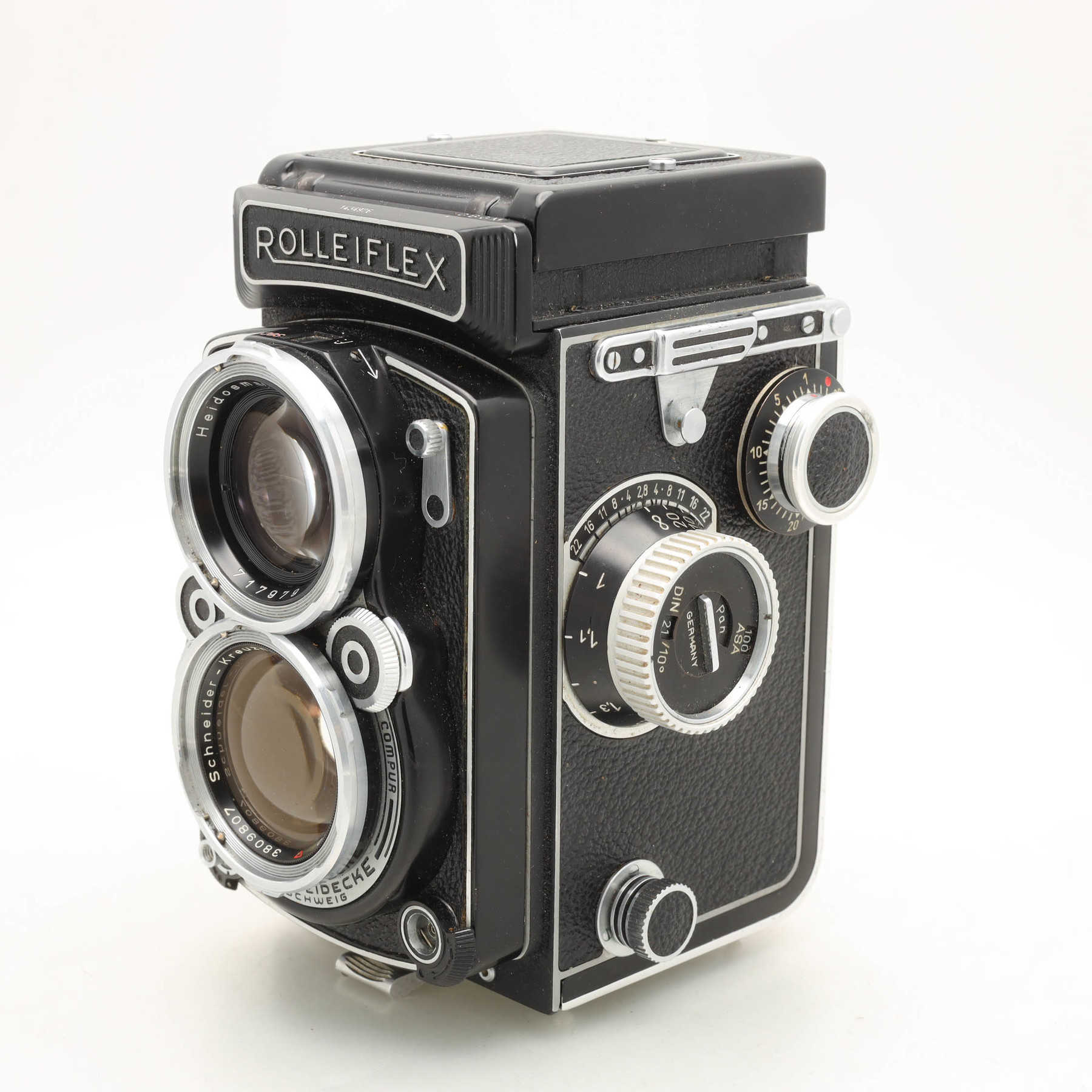 Rollei Rolleiflex 2.8C (Xenotar 80mm f/2.8) | Kutuzov Photo