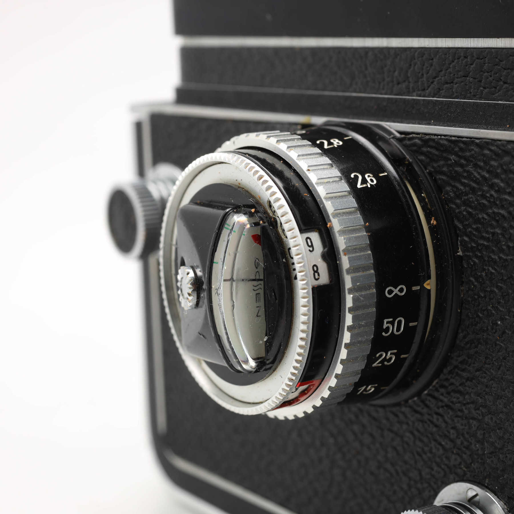 Rollei Tele-Rolleiflex (Carl Zeiss Sonnar 135mm f/4) | Kutuzov Photo